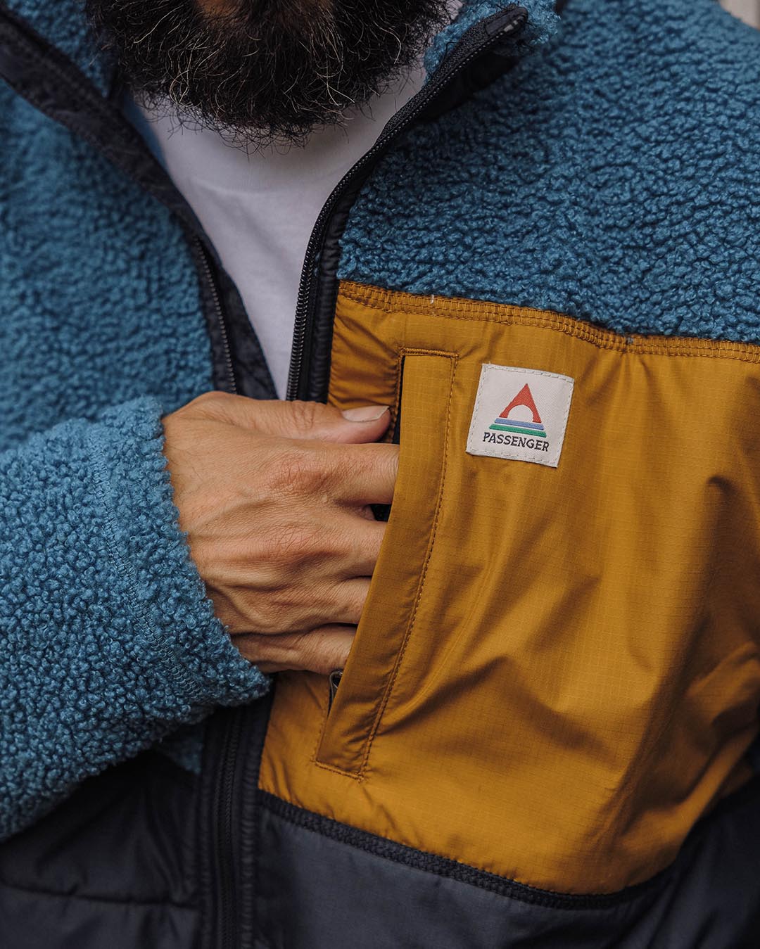 Born Explorer Recycled Polar-Lined Sherpa Fleece Blue Steel – Passenger