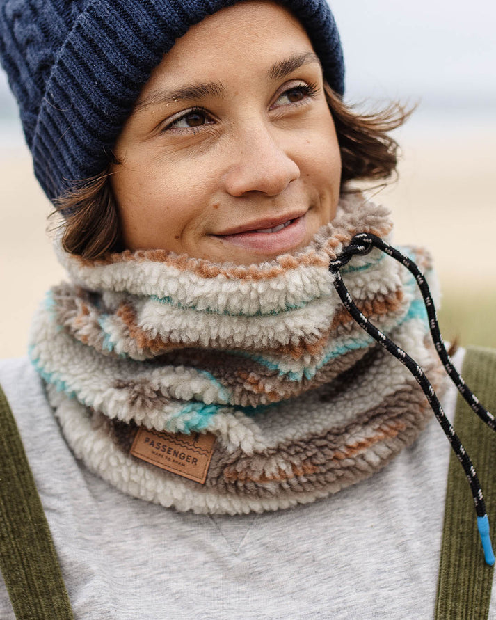 Mulled Sherpa Fleece Snood Warm Ivory Geo Pattern – Passenger